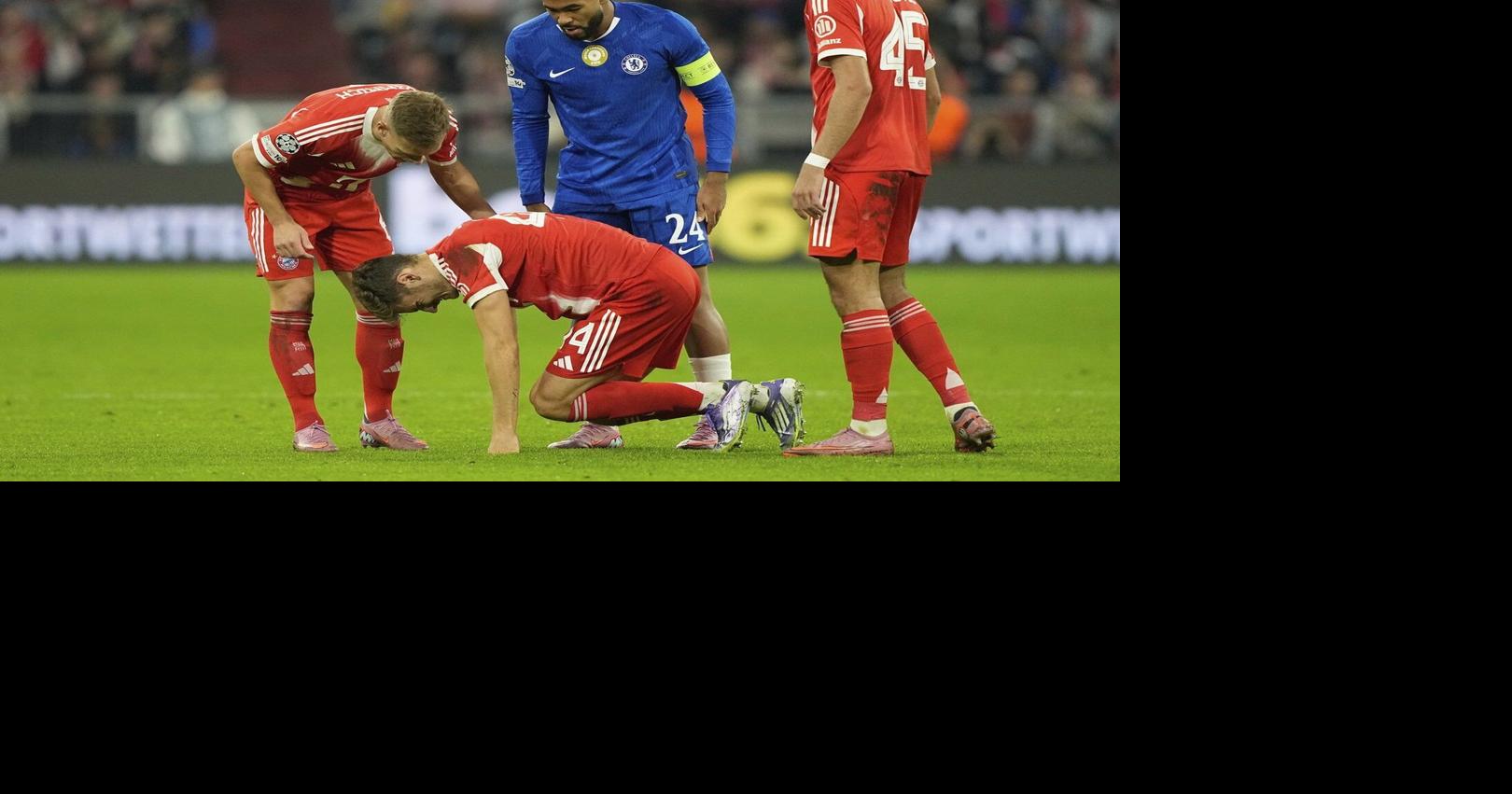 Stanišić added to Bayern Munich's injury list with knee problem