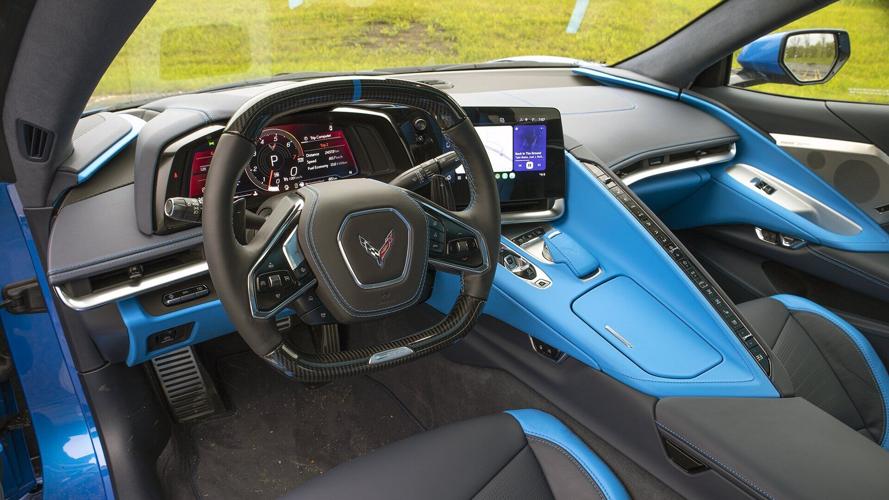 2025 Chevrolet Corvette E-Ray: an all-wheel-drive sports car