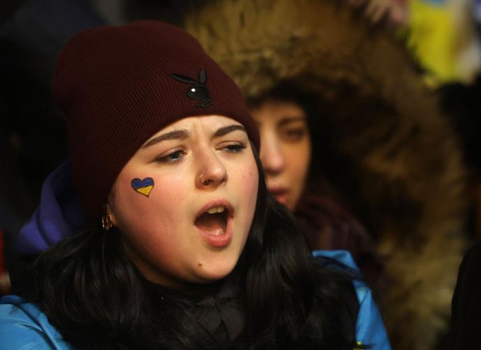 Toronto marches for Ukraine