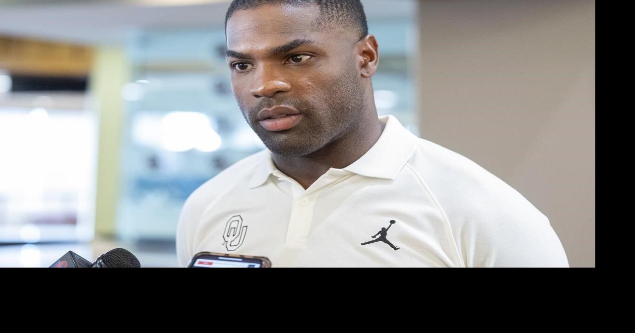Oklahoma RB coach DeMarco Murray suspended for one game for recruiting ...
