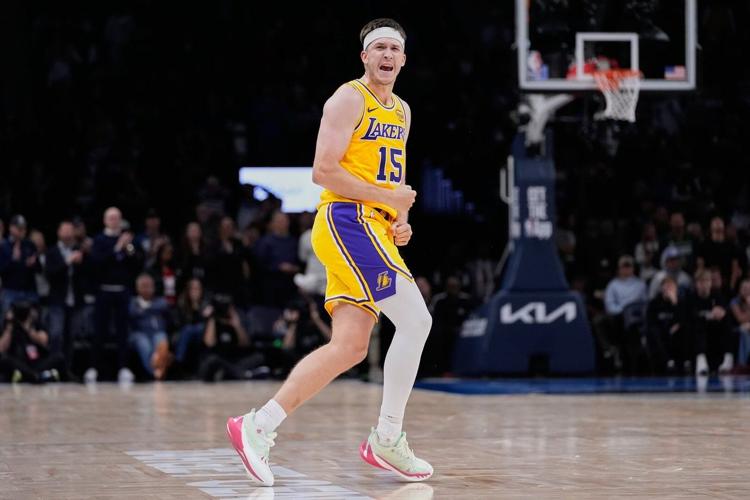 Austin Reaves gives short-handed Lakers another reason to rely on him ...