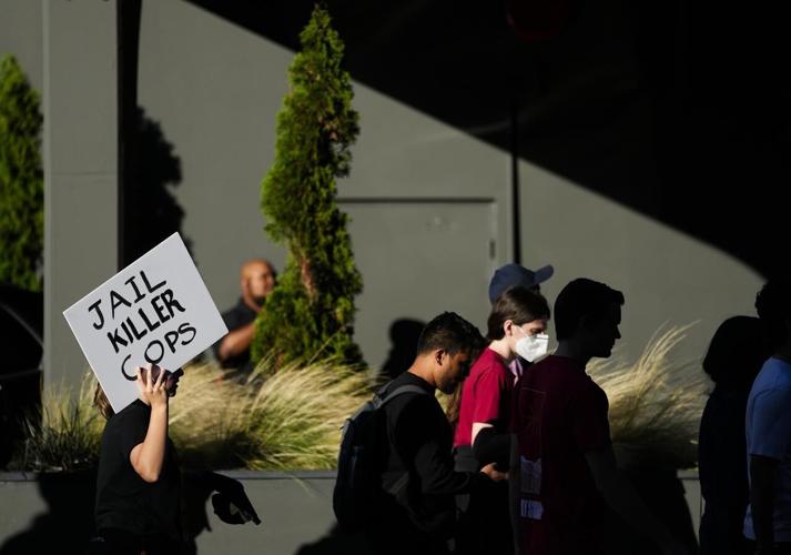 In recording, a Seattle police officer joked after woman's death. He ...