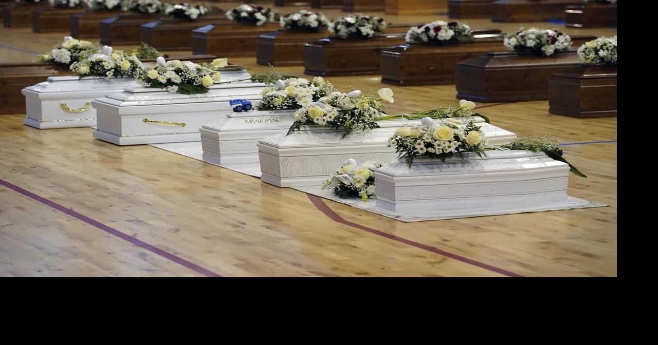 Shipwreck off Italy: Stadium filled with coffins of migrants