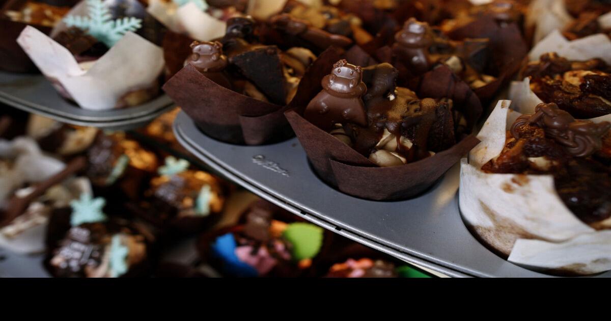 Toronto bakeries Sweet Olenka's and Dufflet spar over naming of small cakes