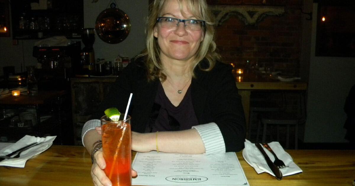 A drink with the program curator of the Goethe-Institut Toronto