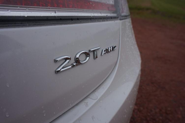 Preview: 2017 Lincoln MKZ blends style and substance