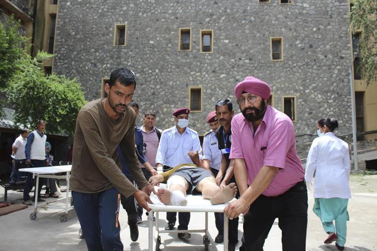 Bus falls into deep gorge in northern India, killing 16