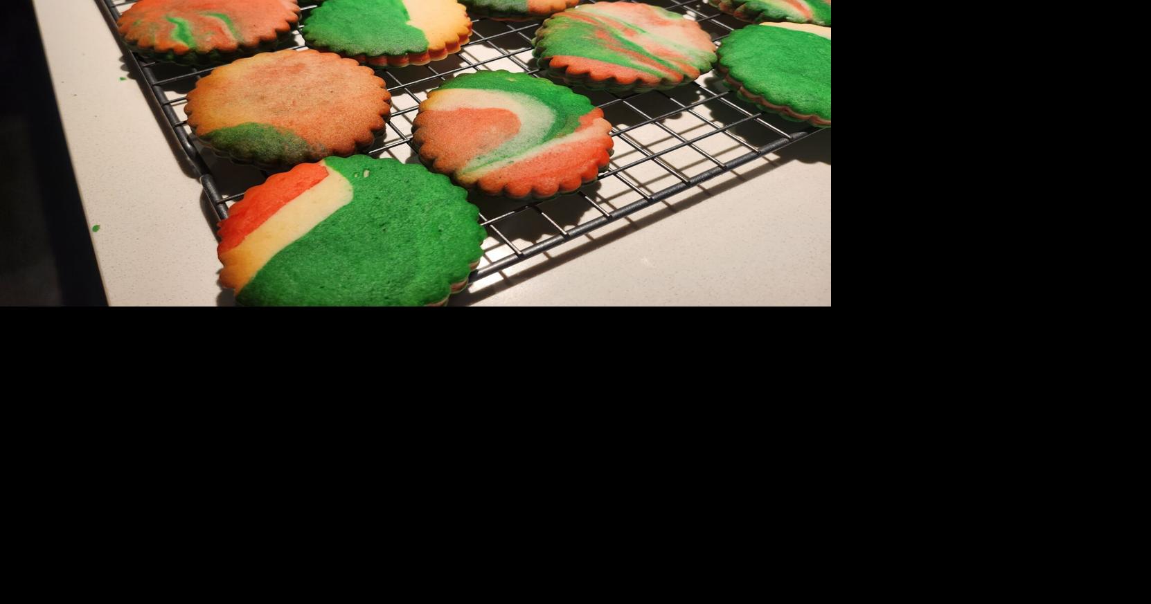 Psychedelic christmas cookies