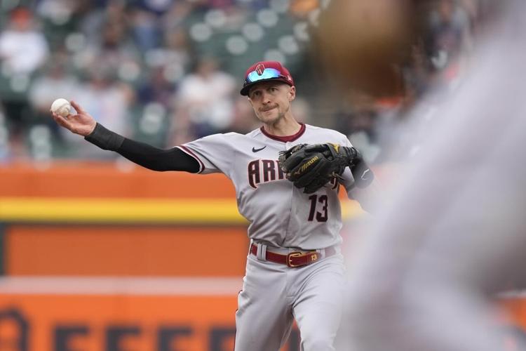 Diamondbacks score 4 in 9th, beat Tigers for 5th straight win, Detroit ...