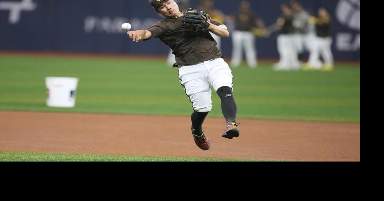 Dodgers-Padres season opener is a triumphant homecoming for Korean star Kim