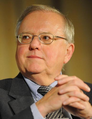 Roseman: Tell investors about fund fees, up front