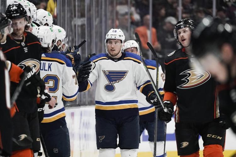 One last pass: Getzlaf wraps up career in Ducks’ loss to STL