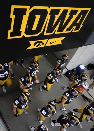 Iowa investigator's email says athlete gambling sting was a chance to ...