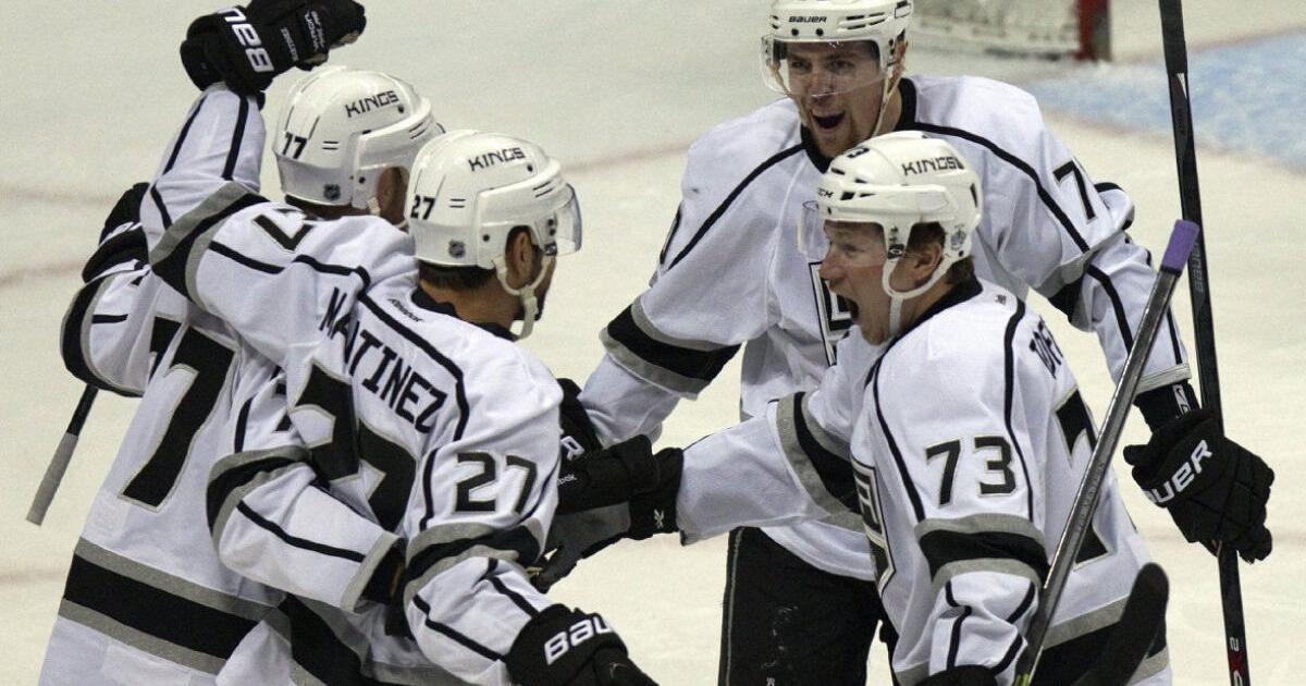 NHL playoffs: Jonathan Quick, Marian Gaborik lead L.A. Kings in win ...