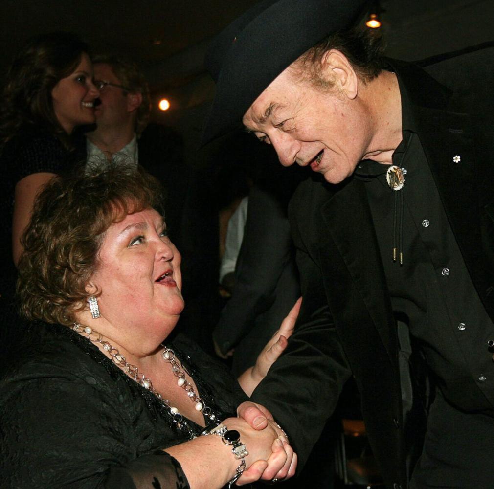 Rita MacNeil dies at 68 after surgery; son says she had been planning ...