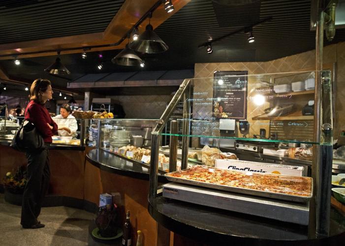 10 beloved Toronto bars and restaurants that closed in 2025