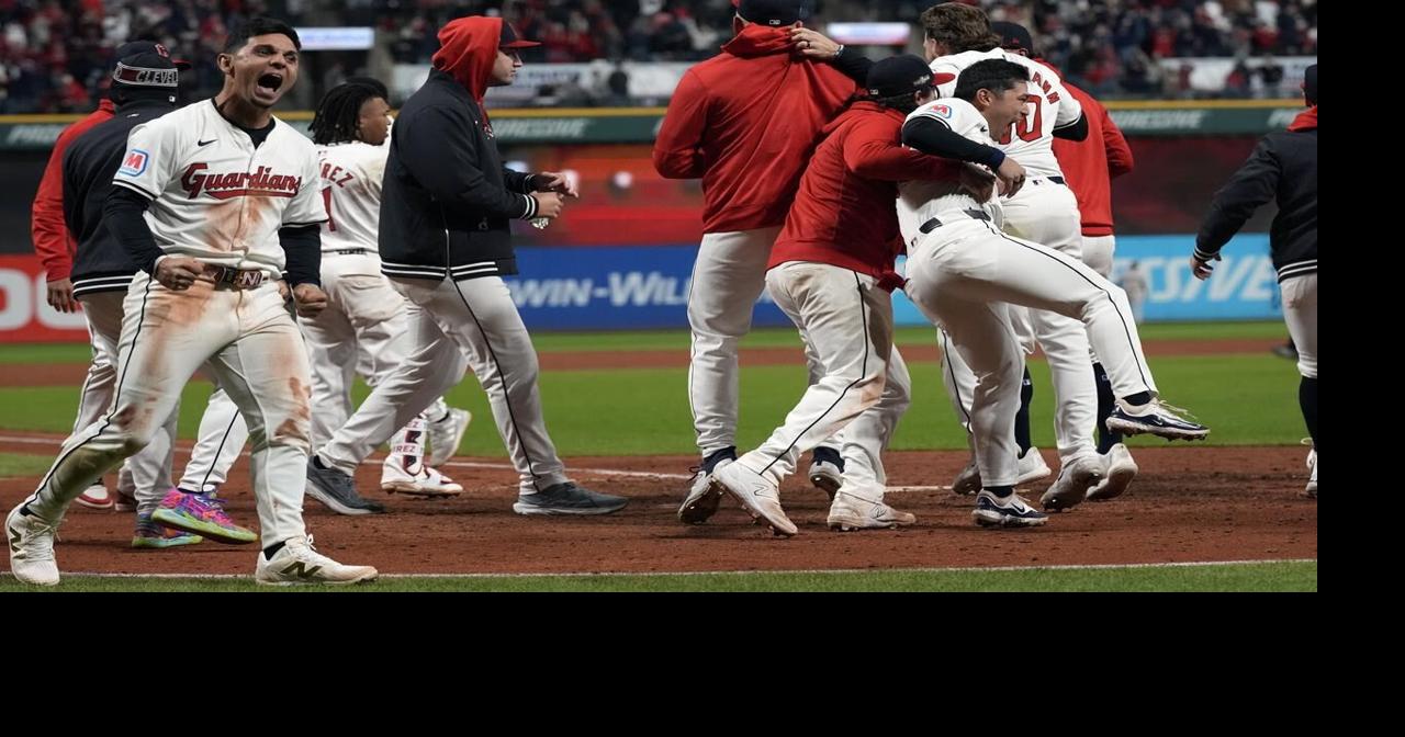 Fry's 2-run homer in 10th sends Guardians to stunning 7-5 win over Yankees