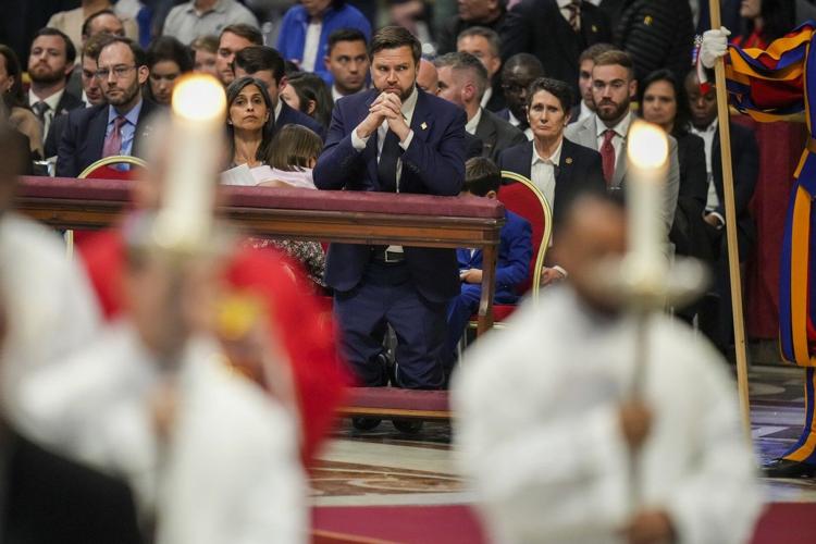 Vatican notes 'exchange of opinions' over migrants, prisoners in ...