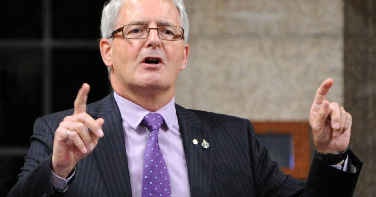 Tim Harper: The Liberals’ other celebrity searching for attention