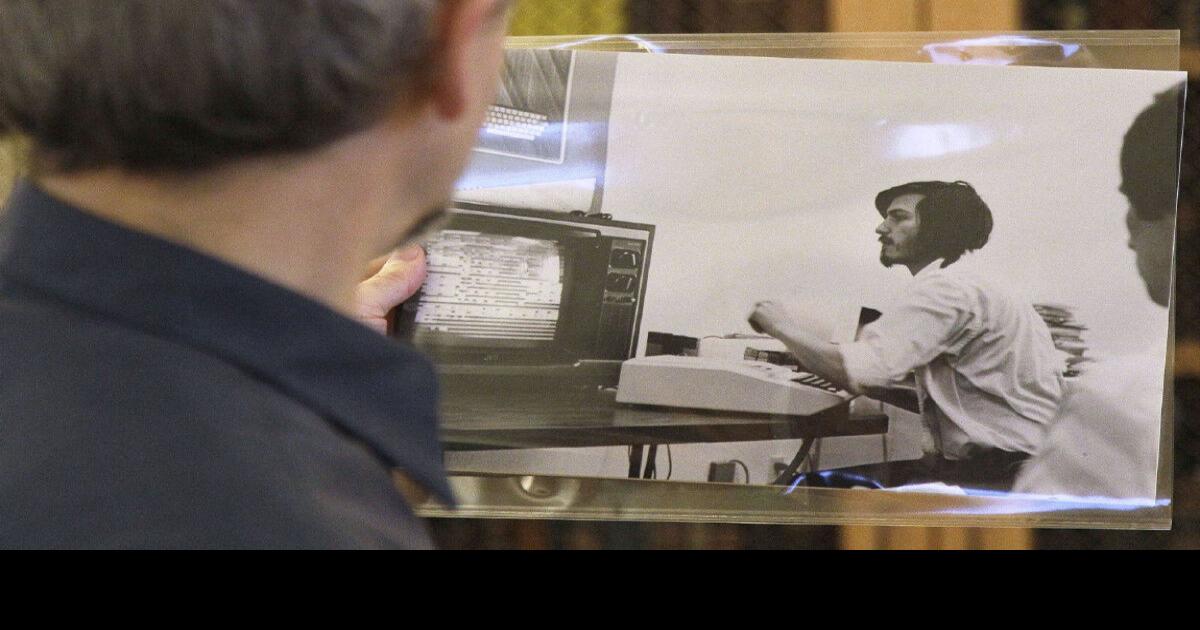 Steve Jobs’ early years detailed in new Apple archives