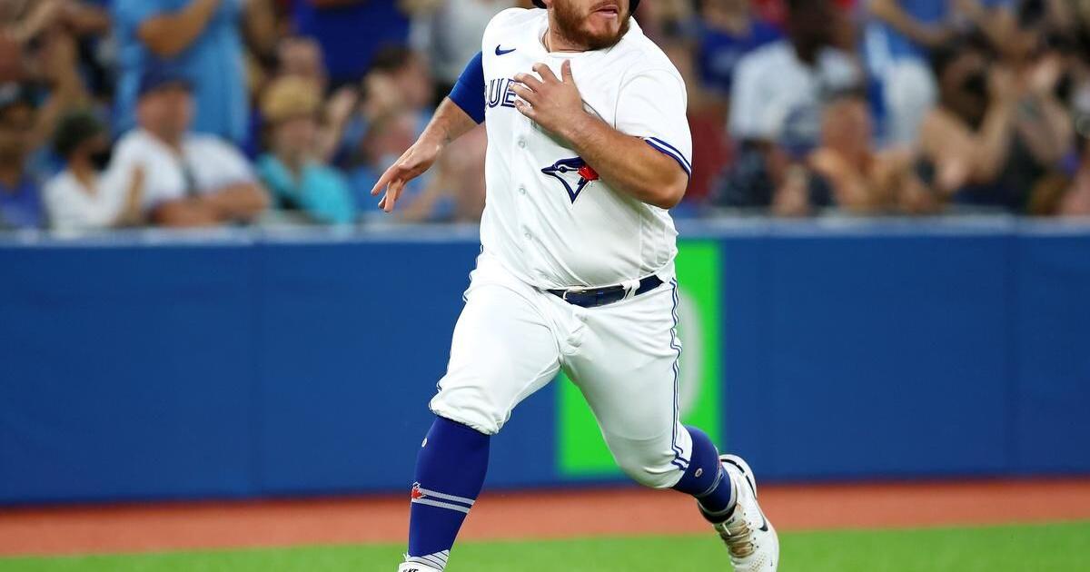 Radio host apologizes for mocking Blue Jays’ Alejandro Kirk