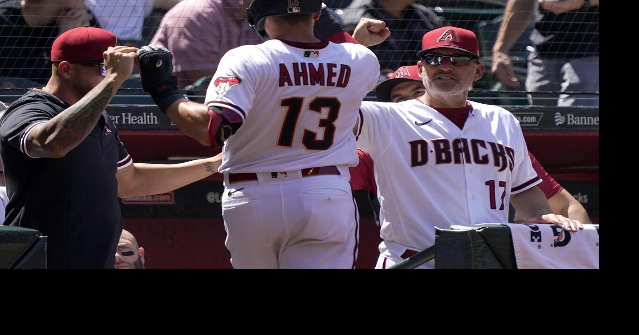 Diamondbacks score twice after error to beat Dodgers 3-1