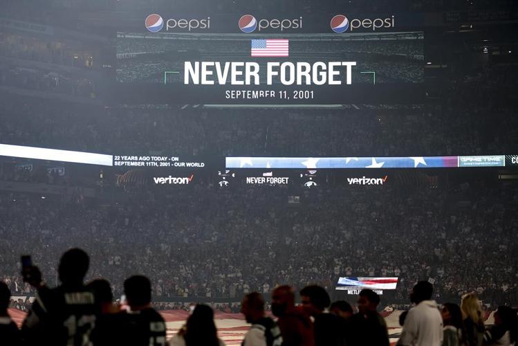 Jets commemorate Sept. 11 attacks, honor victims before Monday night ...