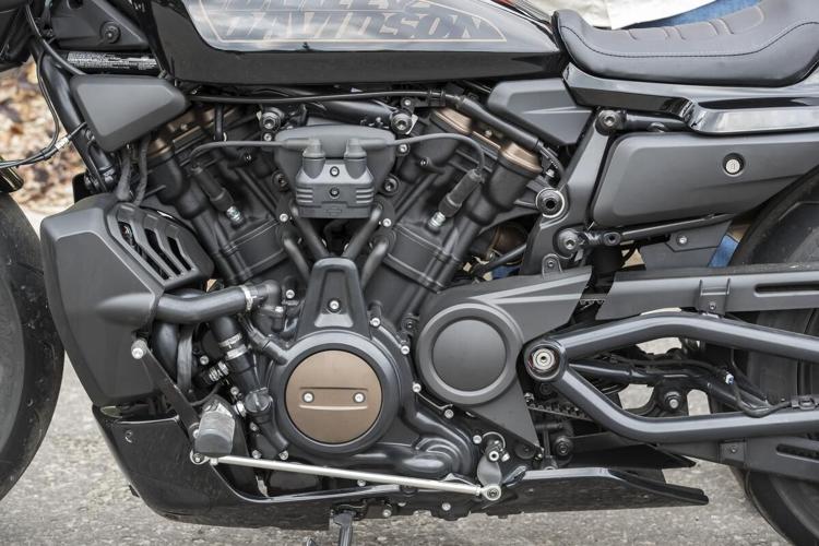 2021 Harley-Davidson Sportster S is leaps and bounds beyond its predecessor