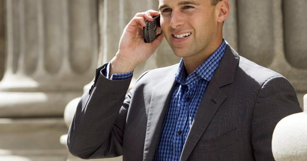 Original Freedom Mobile founder enlists Rogers rival Telus to sweeten ...