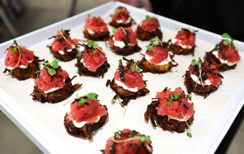 Bonnie Stern hosts book club dinner for David Baerwald