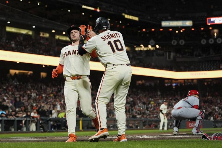 Herrera hits tying 2-run homer in big fifth for St. Louis as Cardinals hold off Giants 6-5