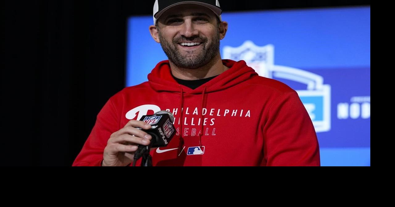 NFC champion Eagles name Johnson, Desai new coordinators