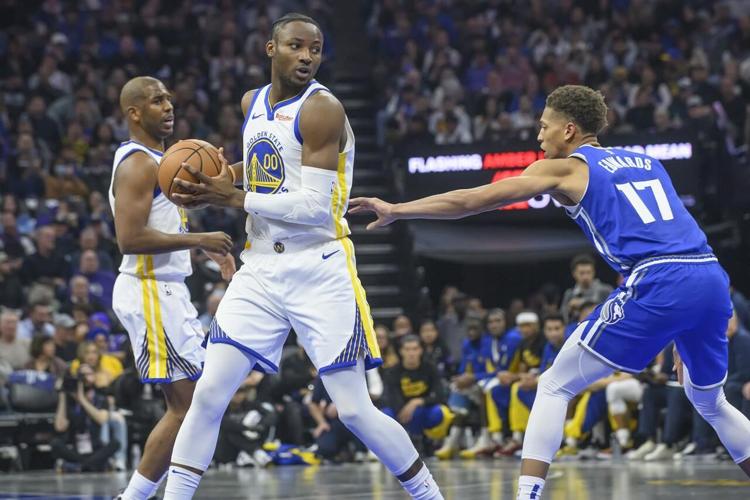 Monk's late basket leads the Kings past the Warriors 124-123 to win In ...