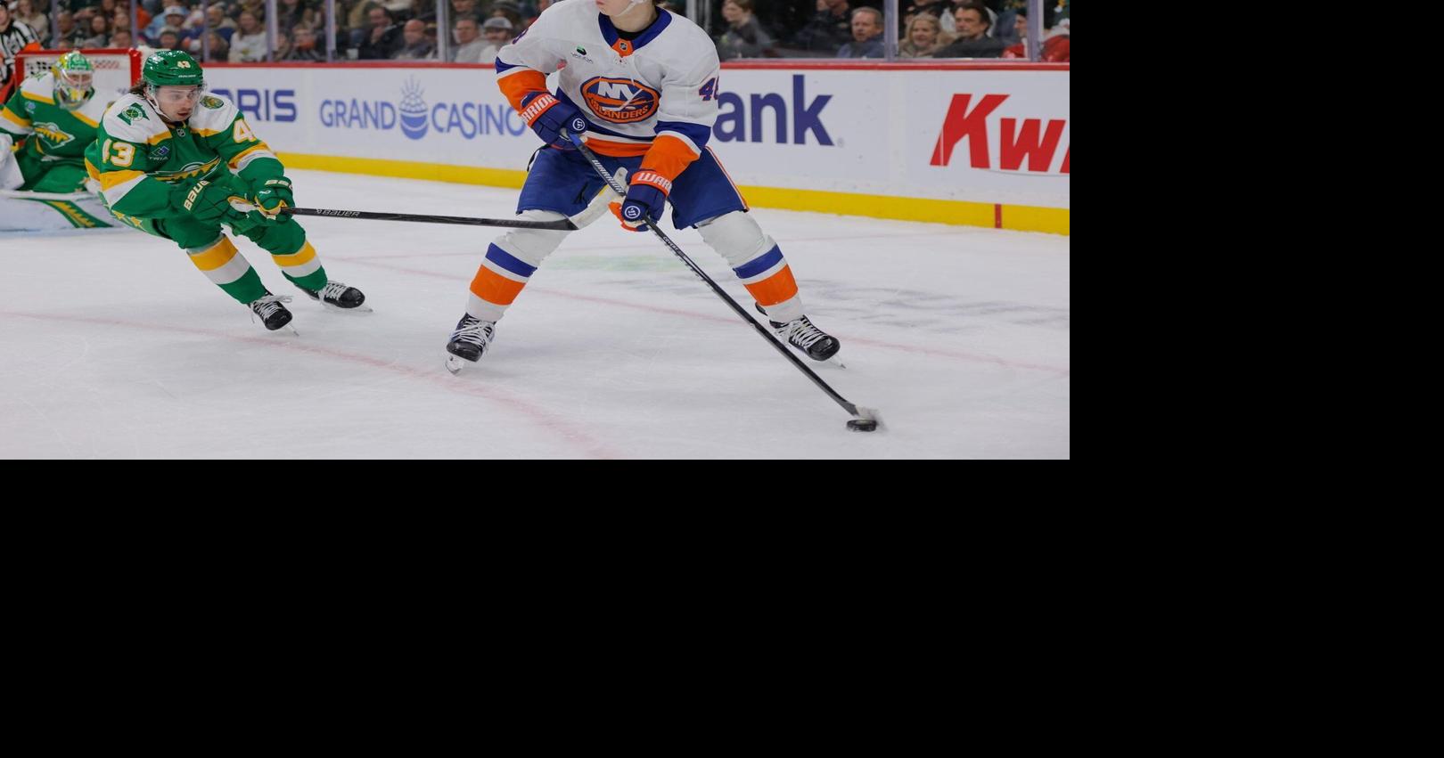 Simon Holmstrom's second goal gives Islanders a 4-3 overtime win over Wild