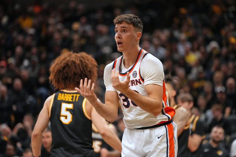 Stone scores 22, Mitchell 20 as Missouri beats Auburn 84-74, improves ...