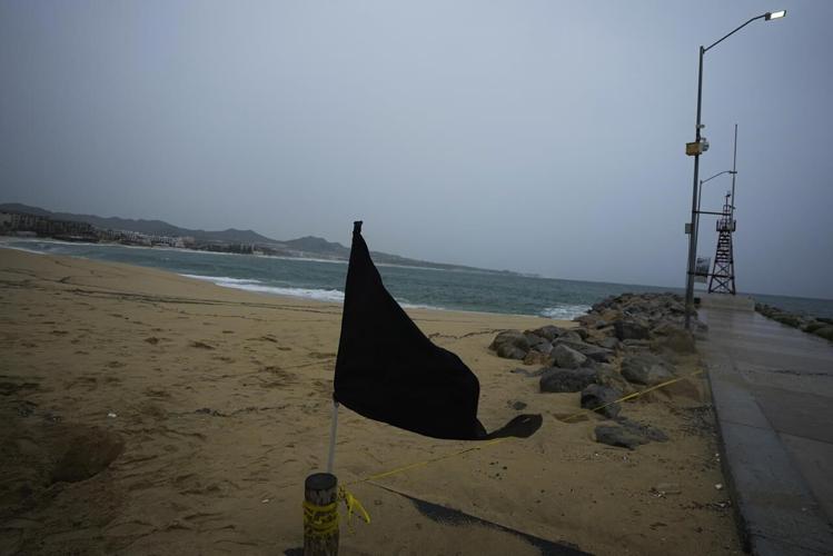Hurricane Norma heads for Mexico’s Los Cabos resorts, and Tammy becomes ...