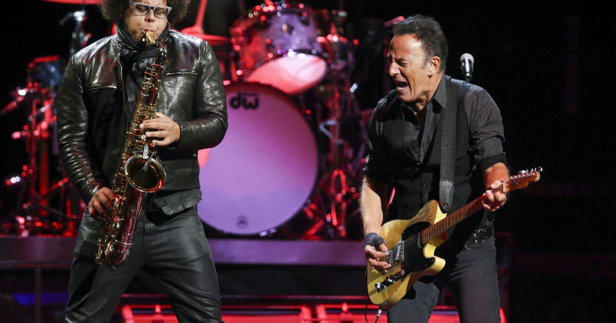 Bruce Springsteen takes ‘The River’ on tour