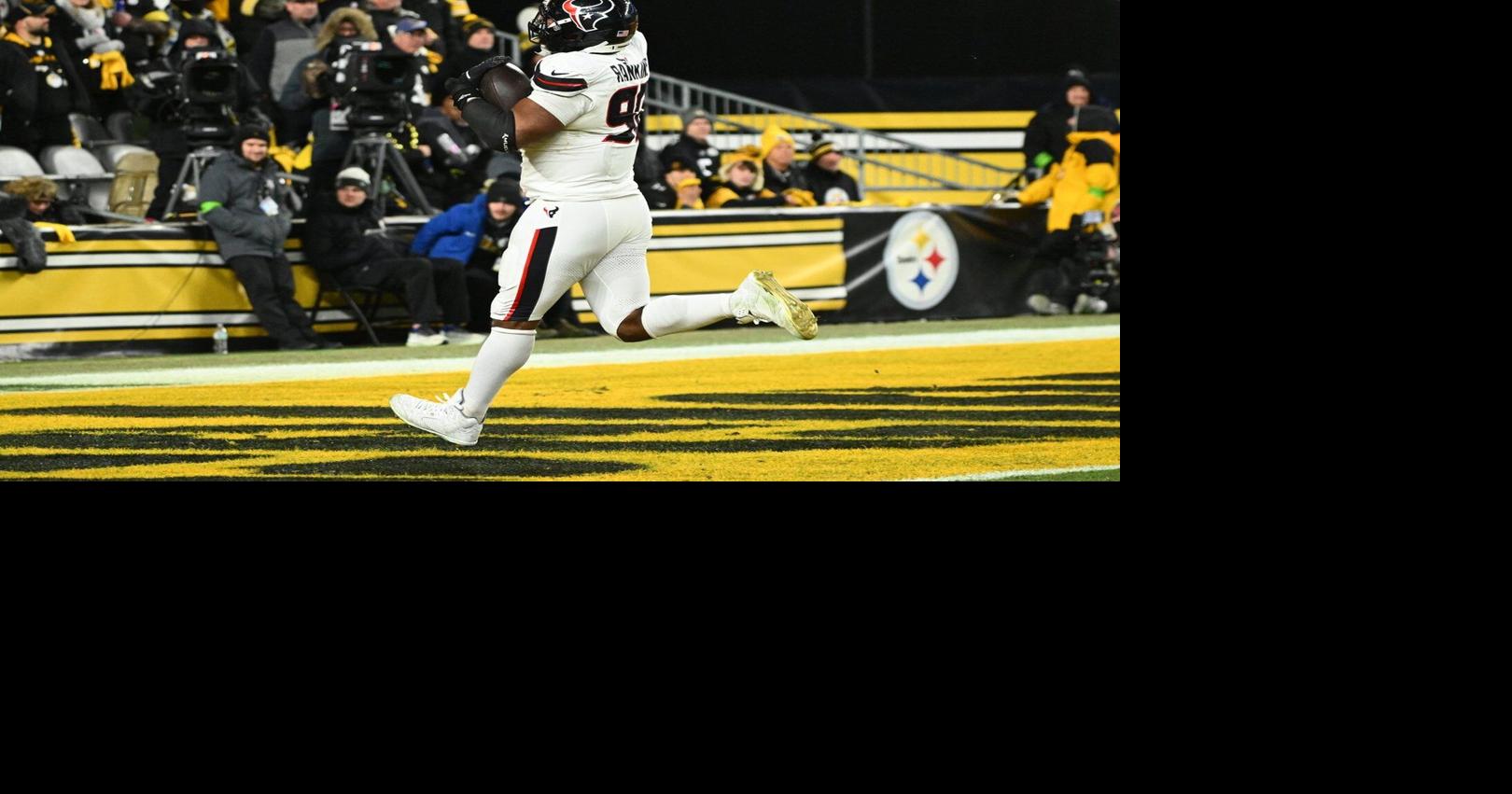 Texans stifle Aaron Rodgers and the Steelers for franchise's first road ...