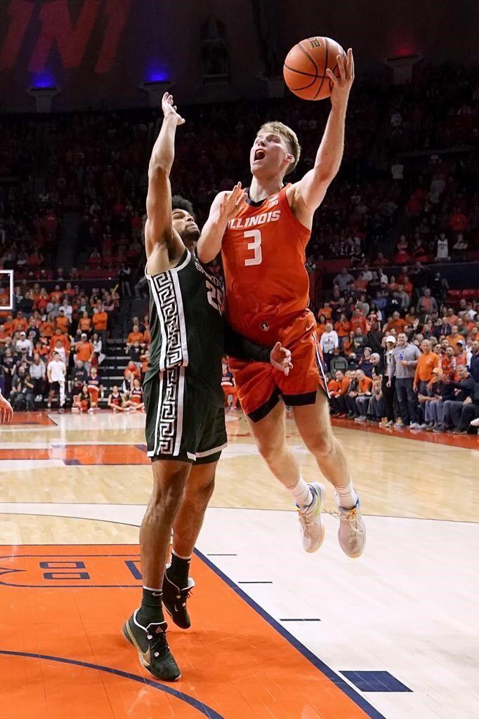 Marcus Domask helps No. 10 Illinois edge Michigan State 71-68