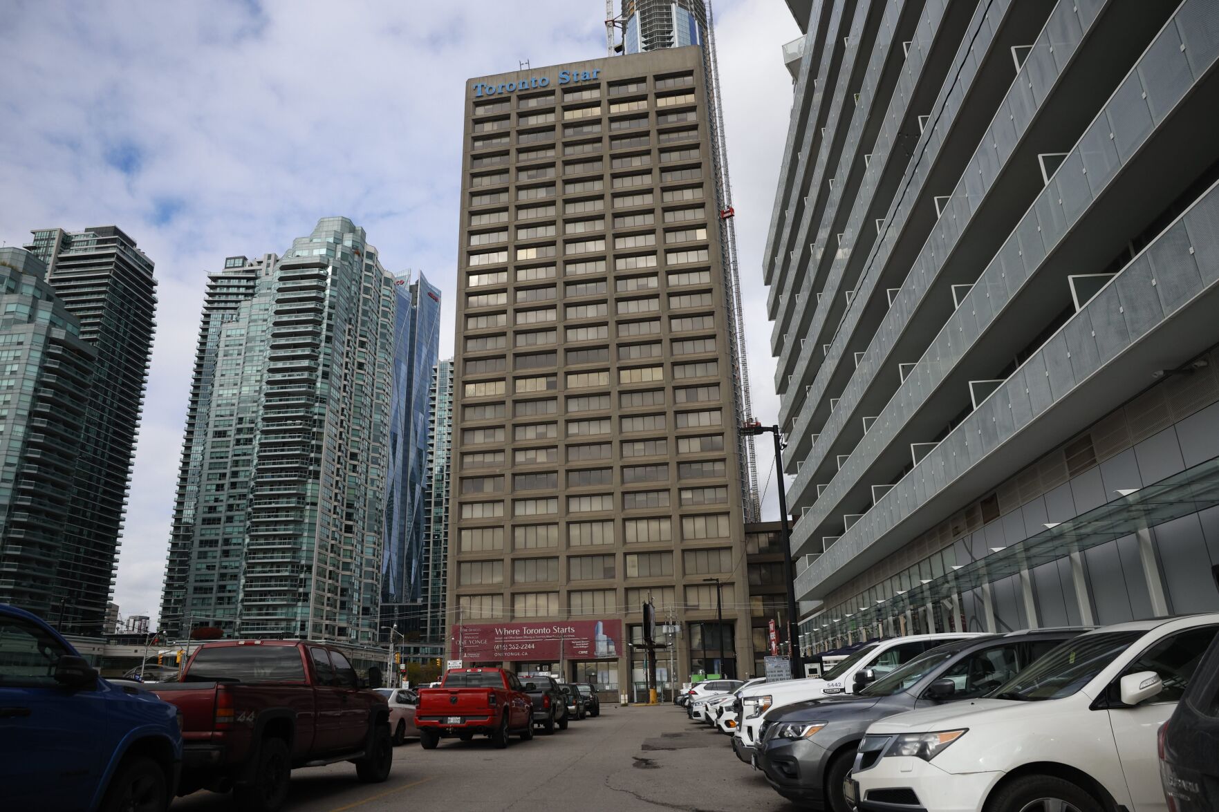 Old Toronto Star building at 1 Yonge set to be luxury hotel