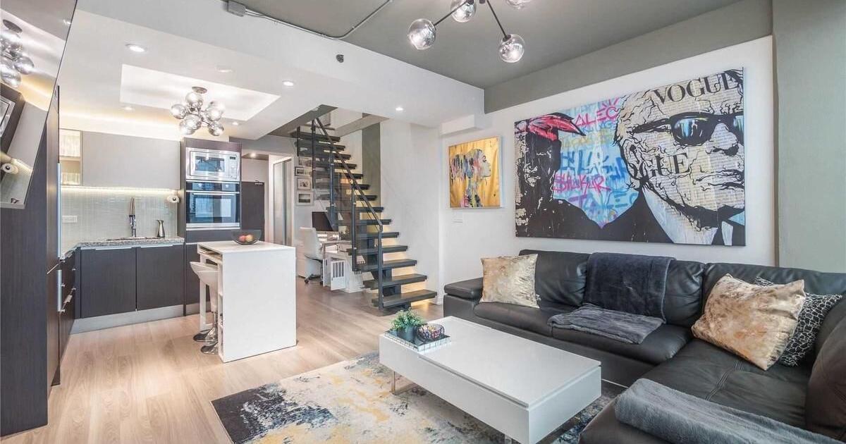 Toronto two-storey condo sells over asking for $820K