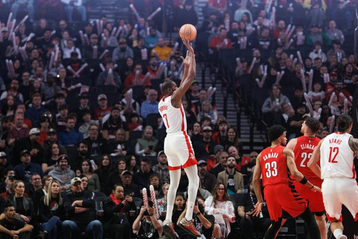 Kevin Durant passes Wilt Chamberlain for 7th on the NBA's career ...