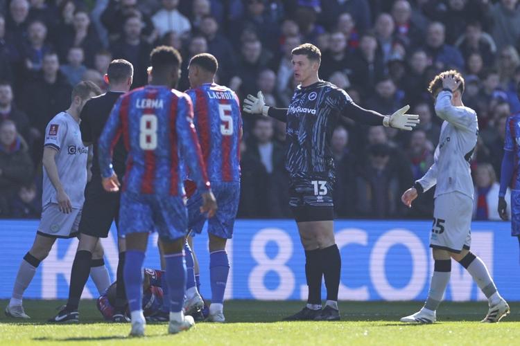 Goalkeeper's ban doubled to 6 games for kicking Mateta in the head in ...