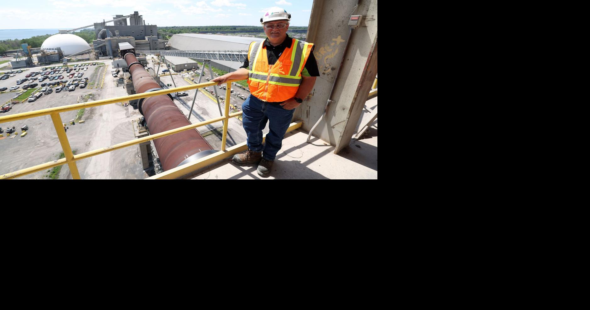 This cement plant doesn’t just capture carbon, it sells it