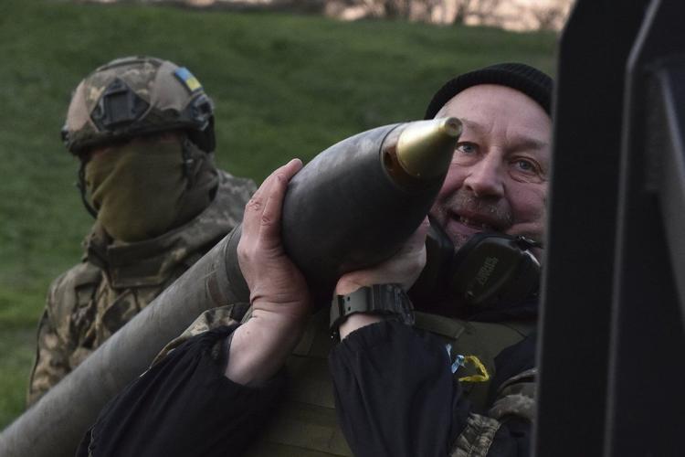 Ukraine says more than 150 Chinese mercenaries are fighting for Russia ...