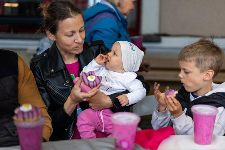 Barbie-pink soup festival brings thousands to party in this historic ...