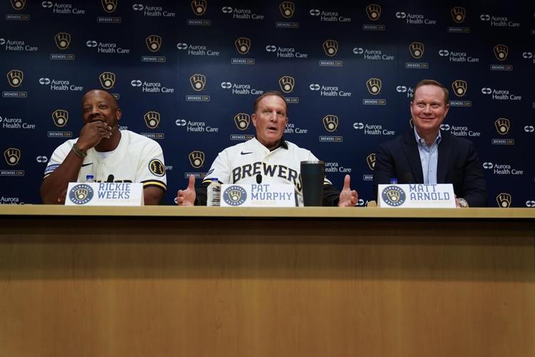 Milwaukee Brewers' Pat Murphy grateful for opportunity to return to ...