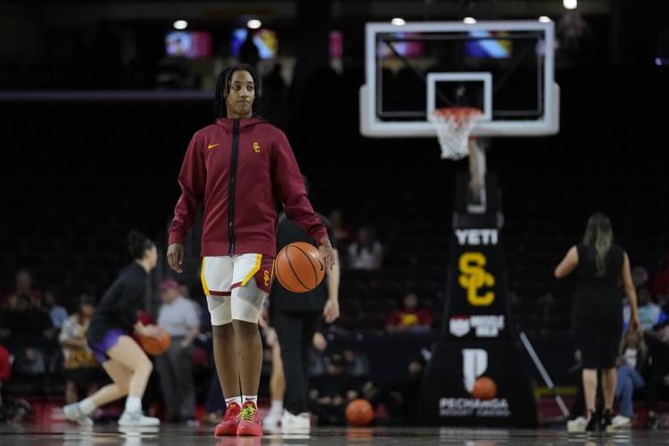 Aaliyah Gayles is the joyous spirit behind USC's rise to a No. 1 seed ...