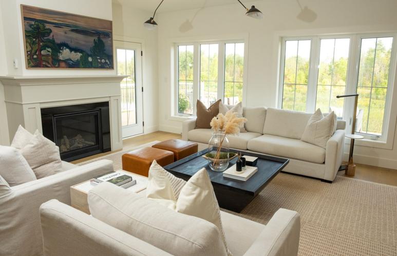 In his Collingwood, Ont. house, he pays homage to landscape