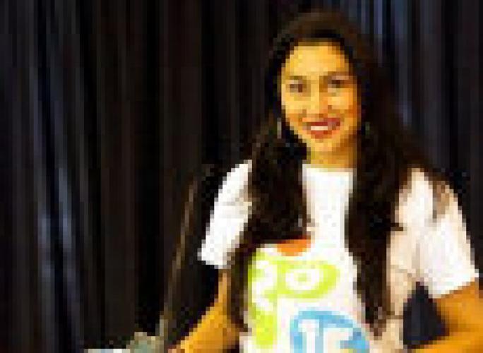 Pan Am manager sues David Peterson, alleges she was sexually harassed